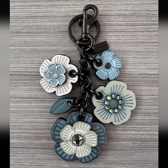 Coach | Bags | Iso Seeking Crystal Tea Rose Keyfob With Blue White ...